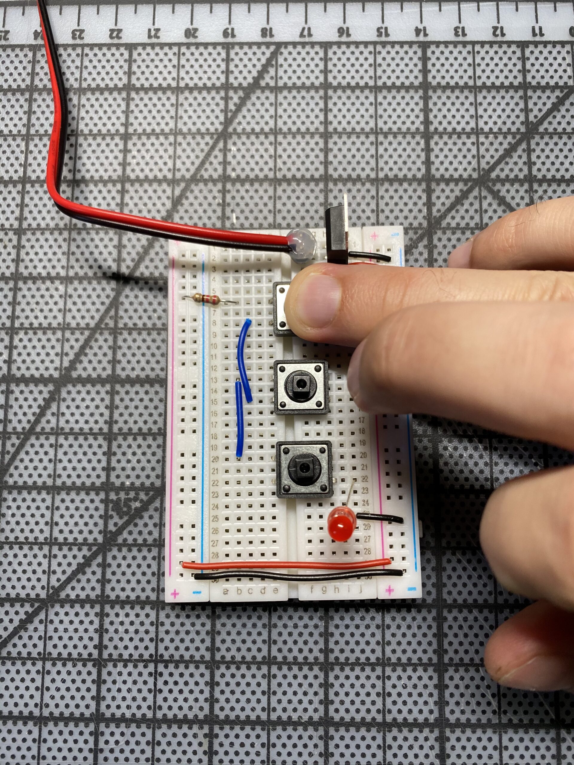 Lab: Switches and Pushbuttons – Brandon Roots